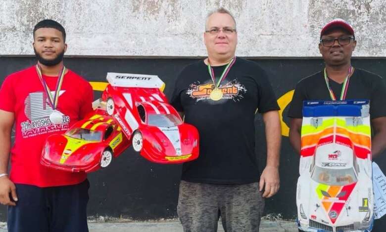 Modélisme : Victoire de Christophe Cazin en 1/8 Open