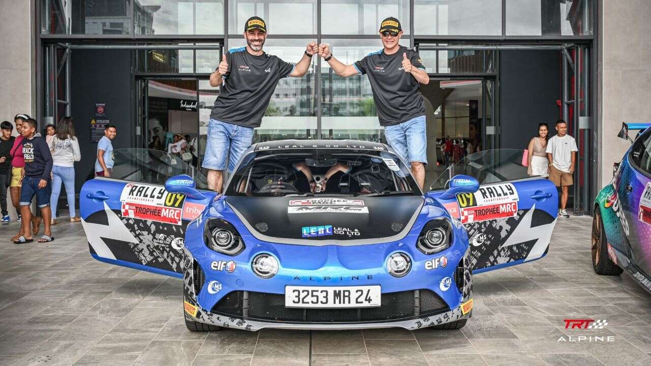 Rallye MRC : L’Alpine A 110 S de Thierry Duvivier et Frederick Nokiah s ...
