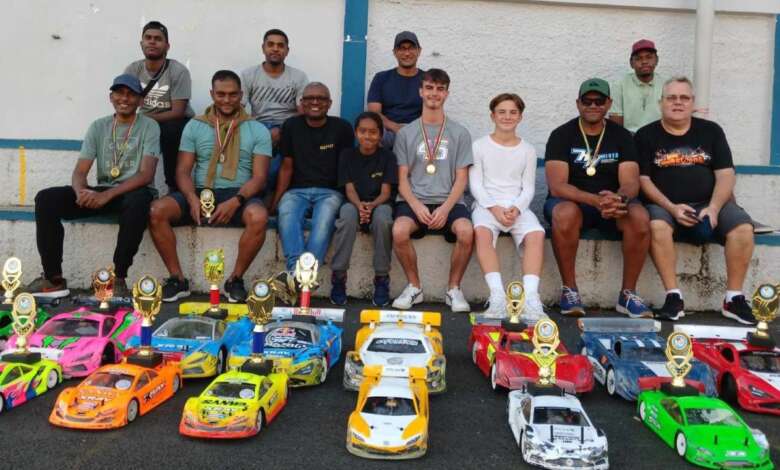 Modélisme : Les Appasamy père et fils sur la plus haute marche du podium