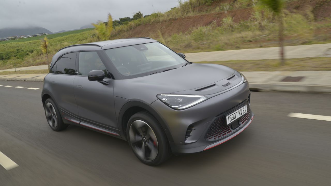 Smart #1 Brabus 2025 essai • Défi Moteurs